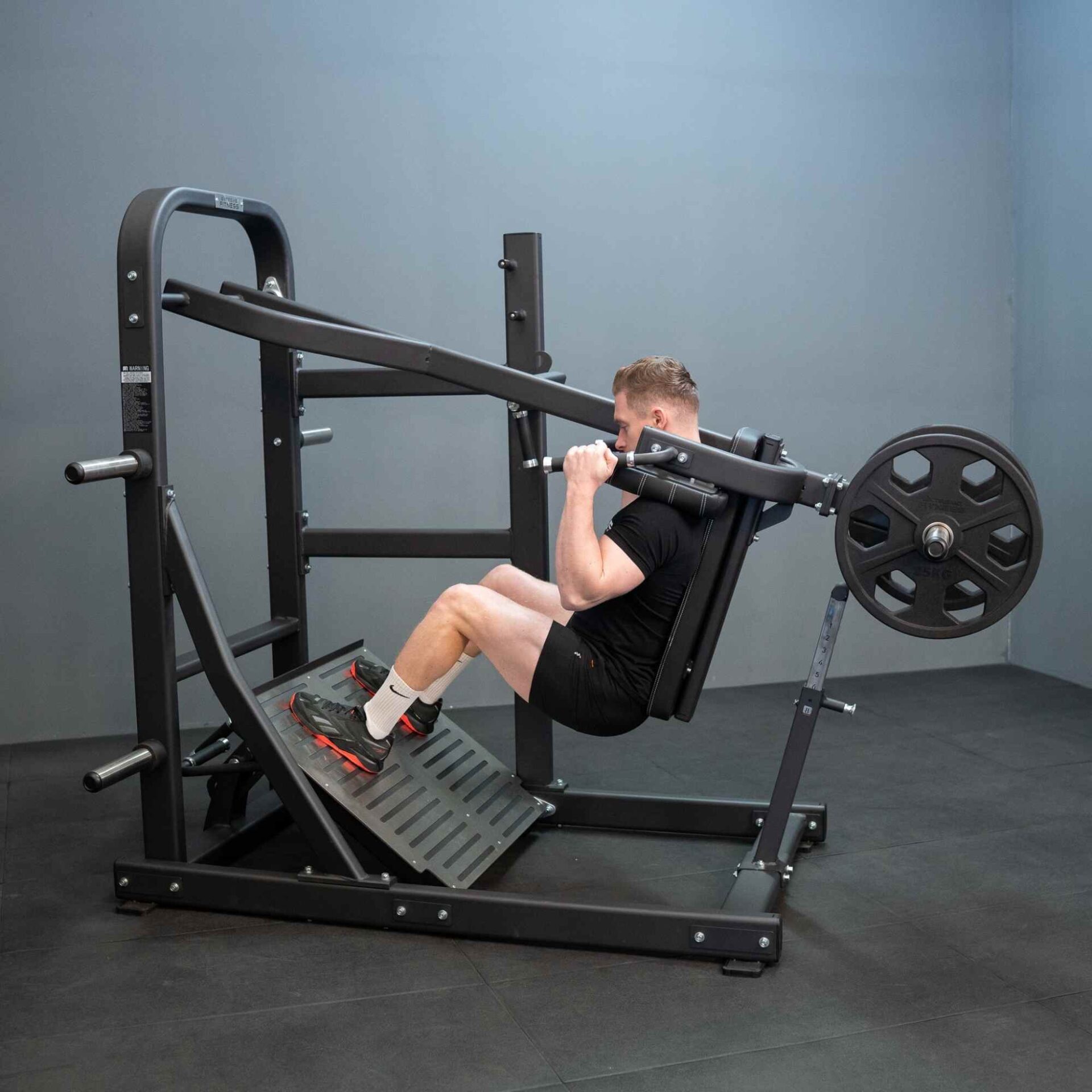 Extreme Fitness Commercial Pendulum Squat Machine