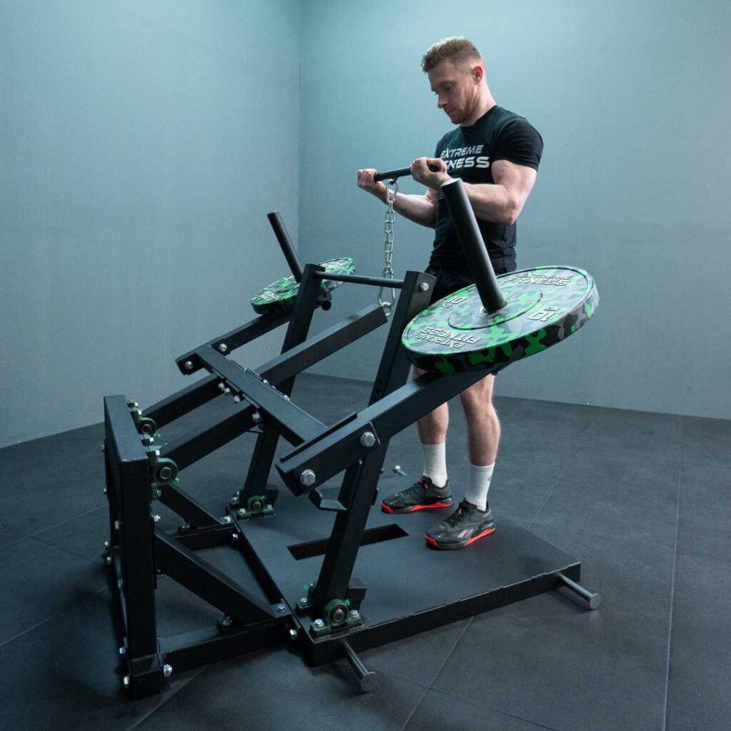 Belt Squat Machine | Extreme Fitness