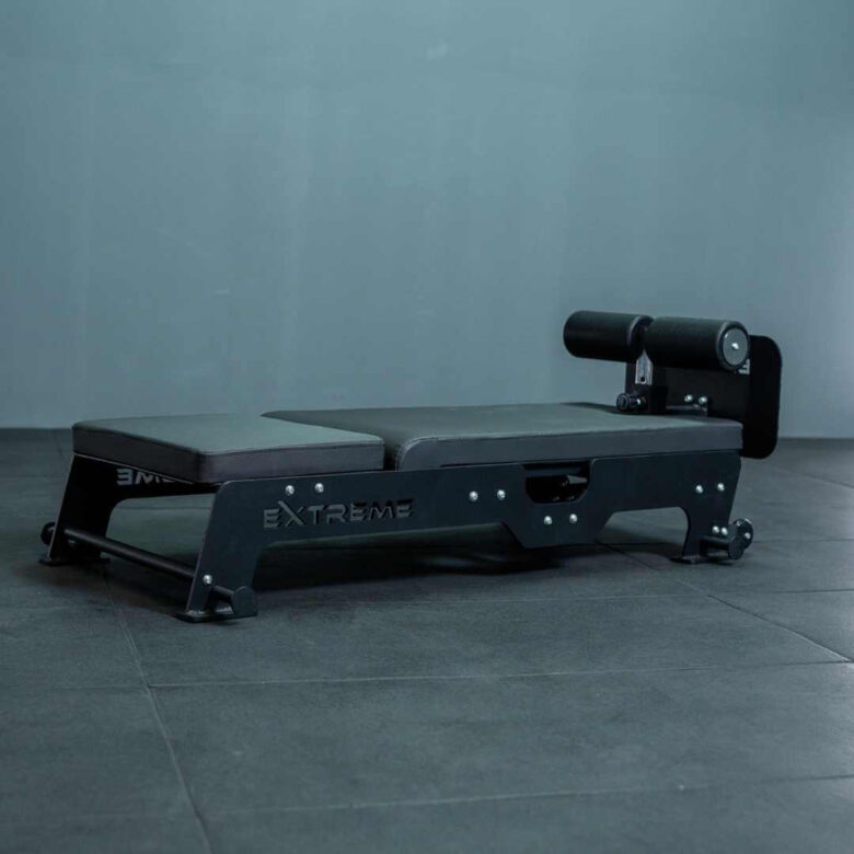 Maximize Performance with the Nordic Curl Machine