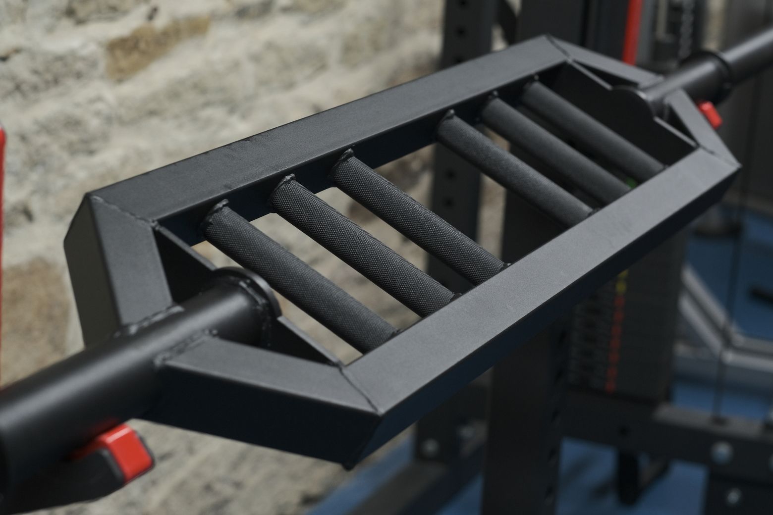 Enhance Workouts with the Cambered Multi Grip Bar