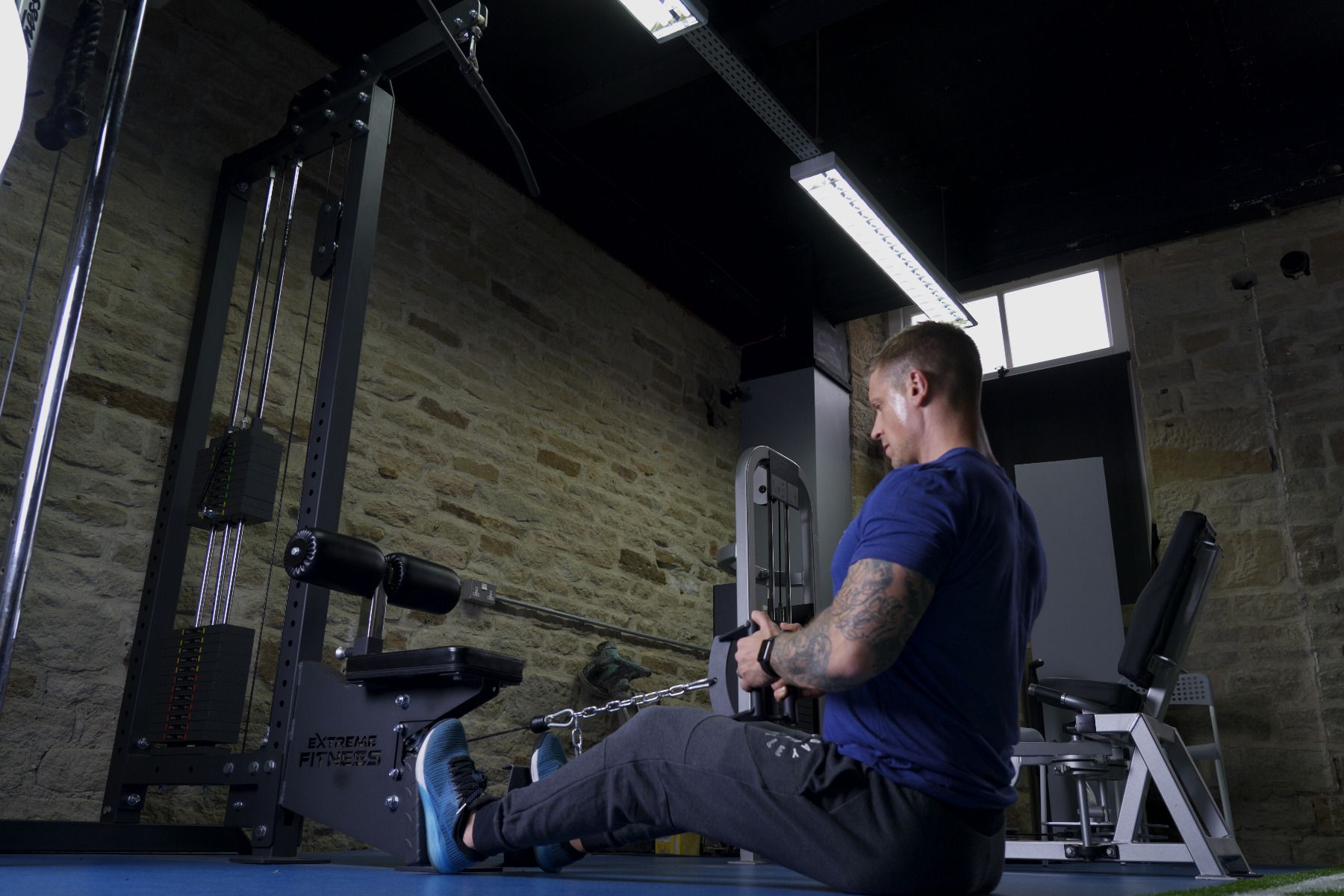 EXTREME FITNESS COMMERCIAL LAT PULLDOWN / LOW ROW MACHINE - Extreme Fitness